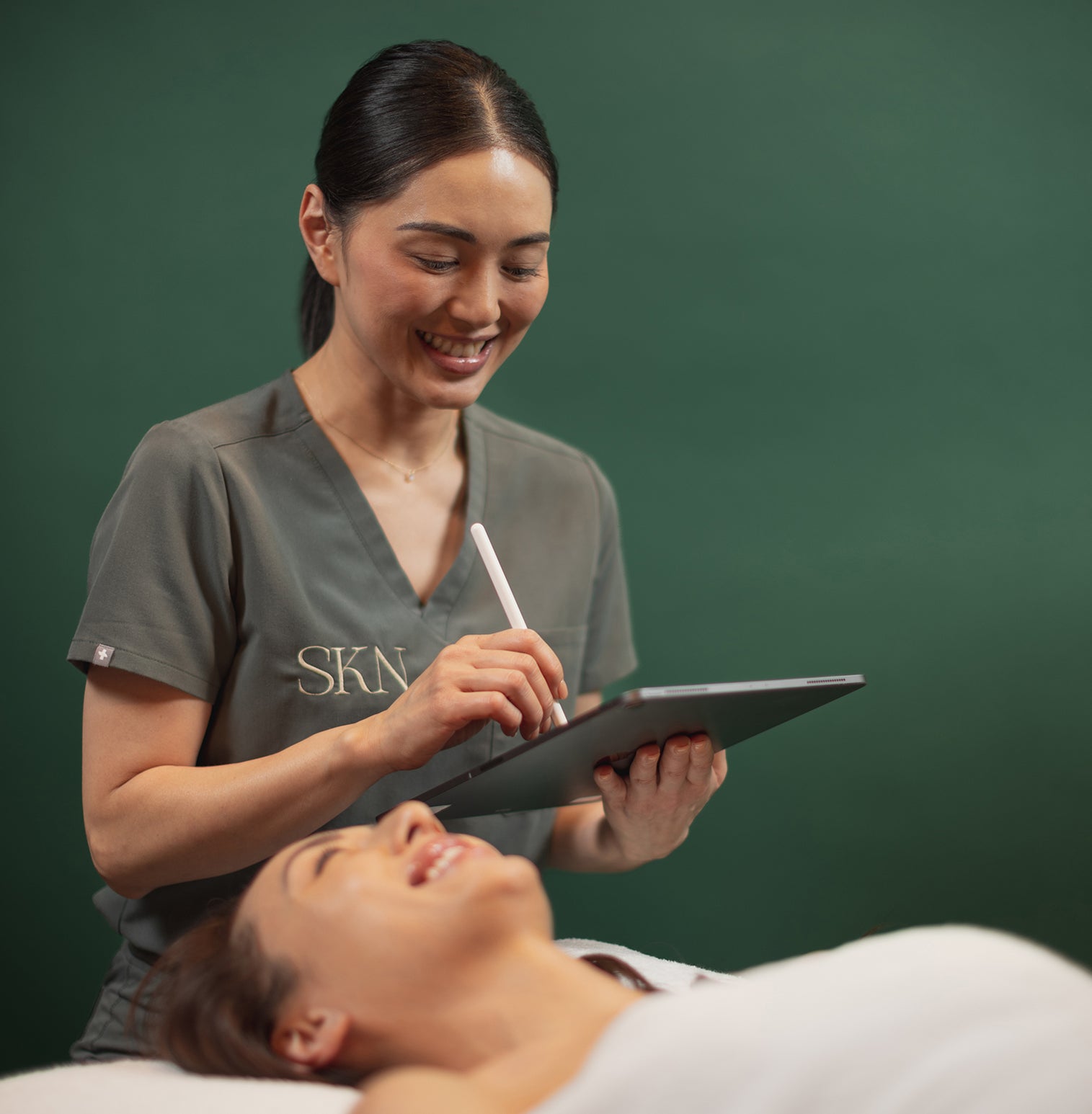 The SKN Shop - elevate your skin, body and mind.